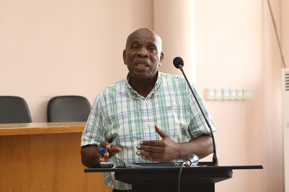 IDeL Winneba Study Centre Trains Tutors on Project Work Supervision ...